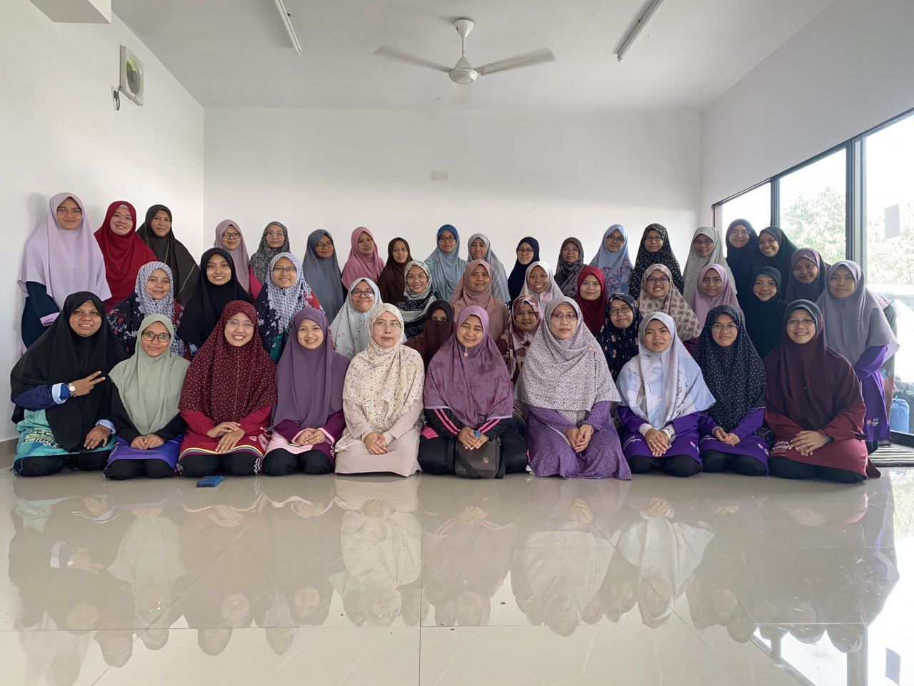 SMIHJB | MUKHAYYAM GURU PEREMPUAN SMIH JB - Pusat Pendidikan Hidayah
